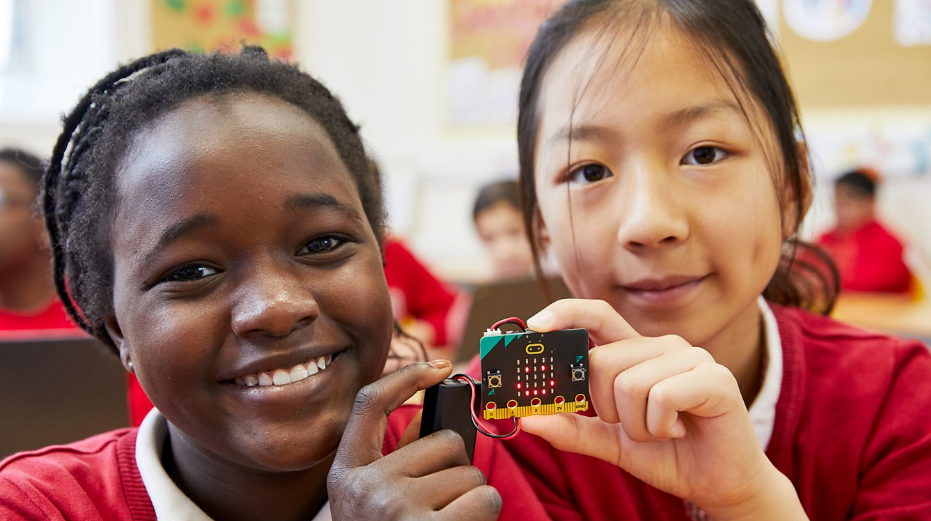 BBC micro:bit – the next gen: Nominet backed nationwide initiative ...